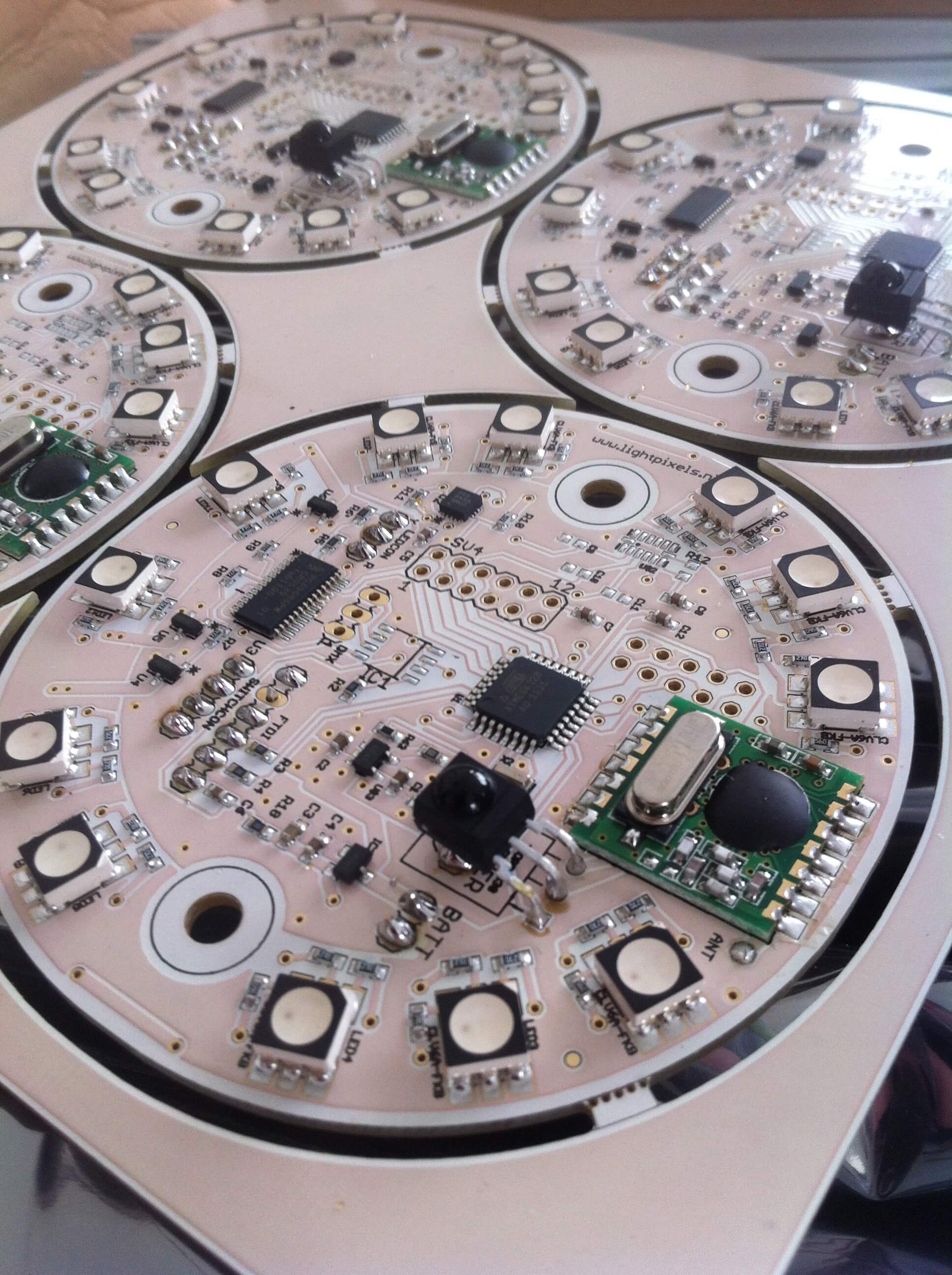 Jonas Vorwerk Pixels-hardware-2